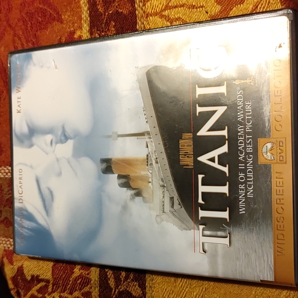 Paramount Pictures | Other | Titanic Dvd Movie Reduced | Poshmark